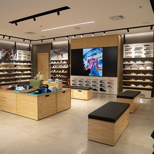 Vans inaugura sua primeira loja em São Caetano, no ABC Paulista